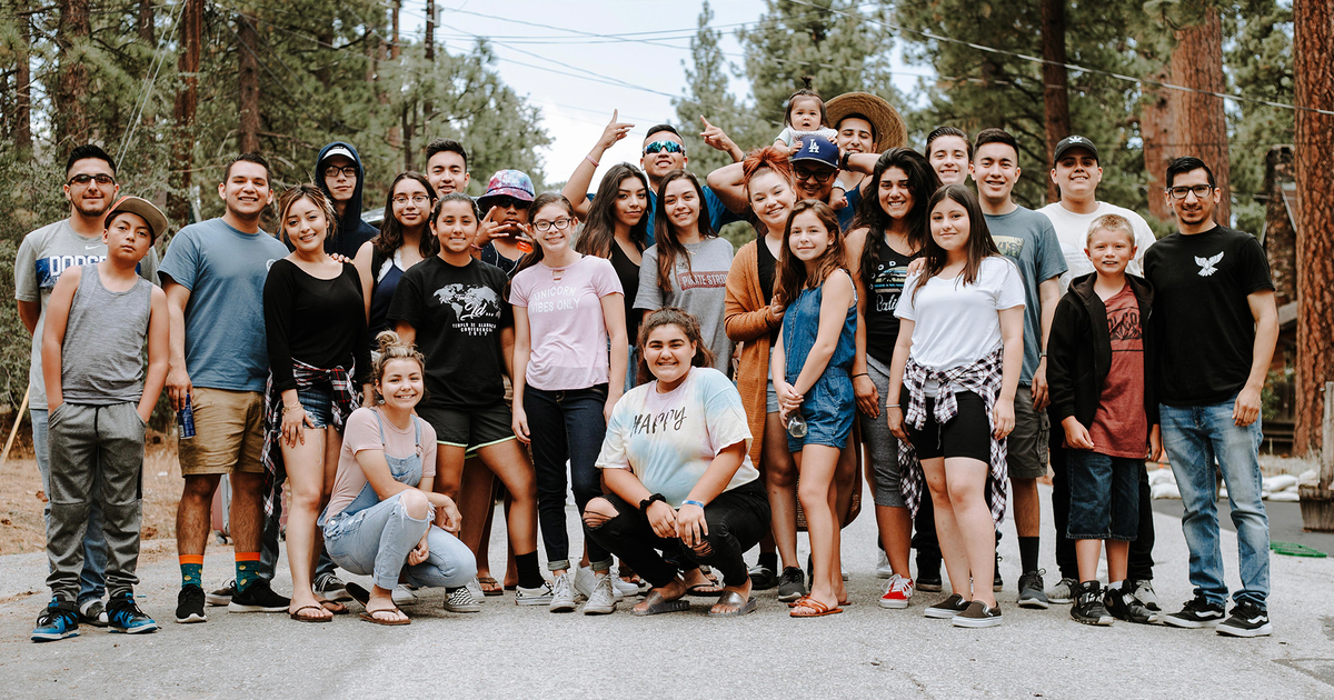 Top 8 Best Icebreakers for Large Groups