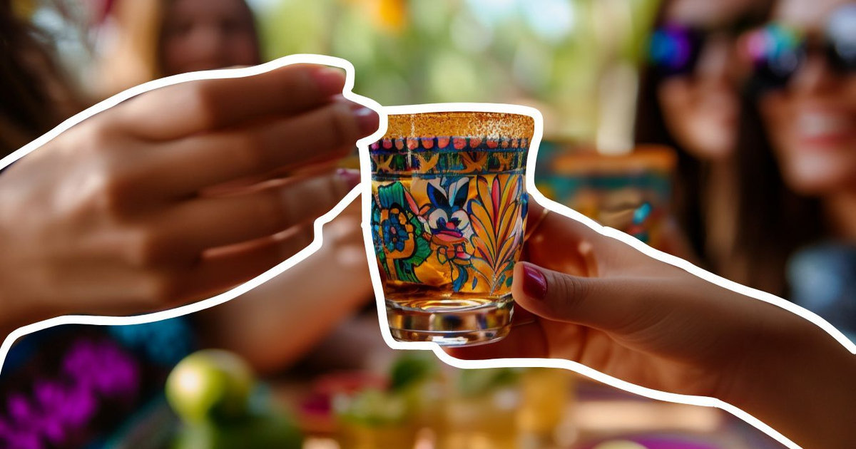 How to Play the APT Drinking Game – Korea’s Viral Hand-Slap Craze