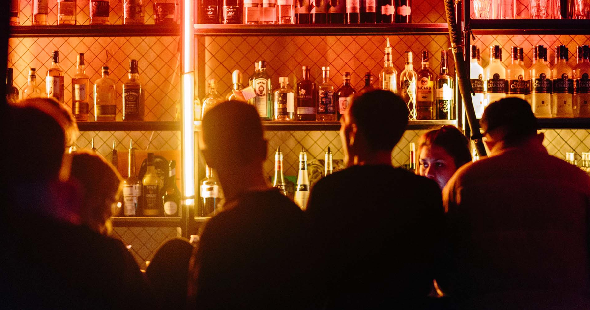 20+ Bar "Trivia" Questions for an Entertaining Quiz Night