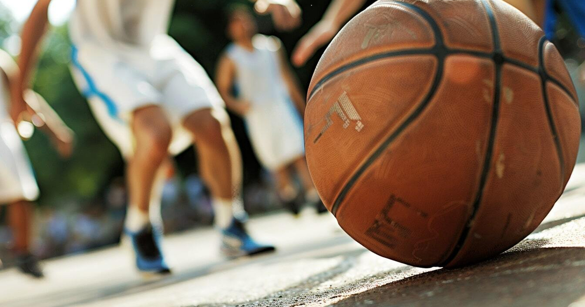 30+ Fun Basketball "Trivia" Questions to Improve Your Game