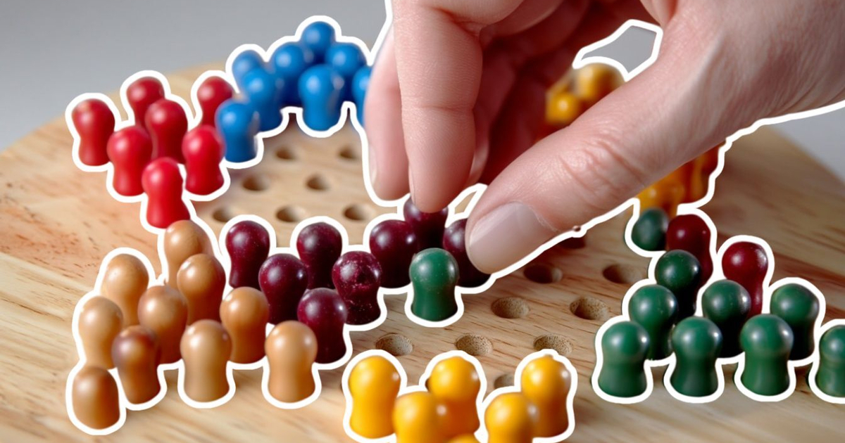 How to Play Chinese Checkers | Rules, Setup & Variations