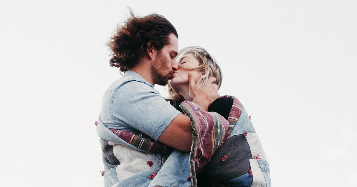 The Best Party Games for Couples To Try in 2025