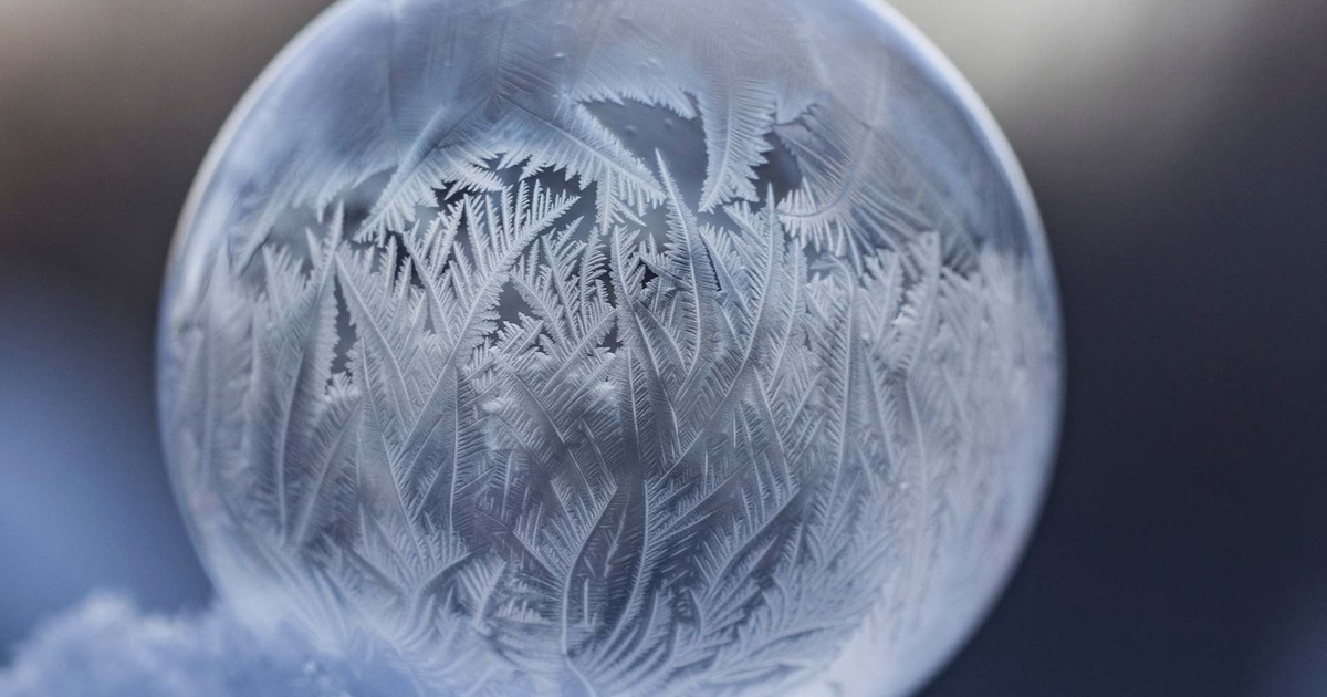 Best Forzen Birthday Party Ideas & Games