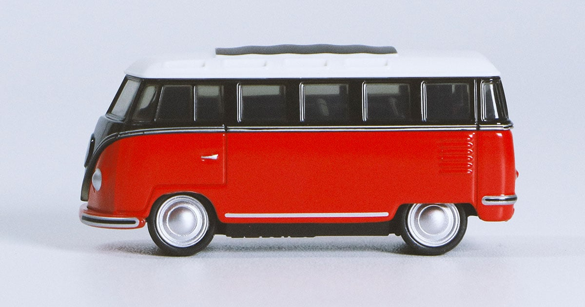 The Ultimate "Ride the Bus" Drinking Game Guide